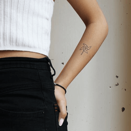 55 Cute & Creative Small Tattoo Designs and Ideas - Popular in all Time