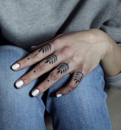 25+ Cool Stick and Poke Tattoo Ideas | Everything You Need to Know