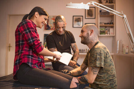 What is Walk-In Tattoo: Everything You Need to Know About