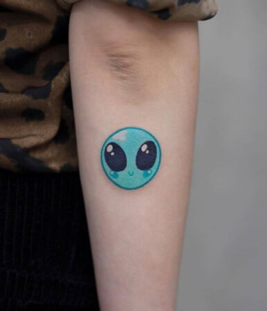 Best 30+ Alien Tattoo Design and Ideas [Inspiration Guide]