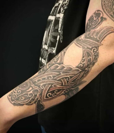 40 Dazzling Celtic Tattoo Ideas and Eye-catching Designs