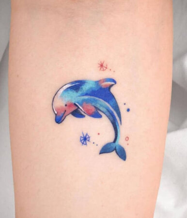 30+ Amazing Dolphin Tattoo Ideas And Designs with Meaning