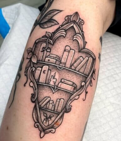 20 Best Beautiful Book Lover Tattoo Ideas - Trending Tattoo